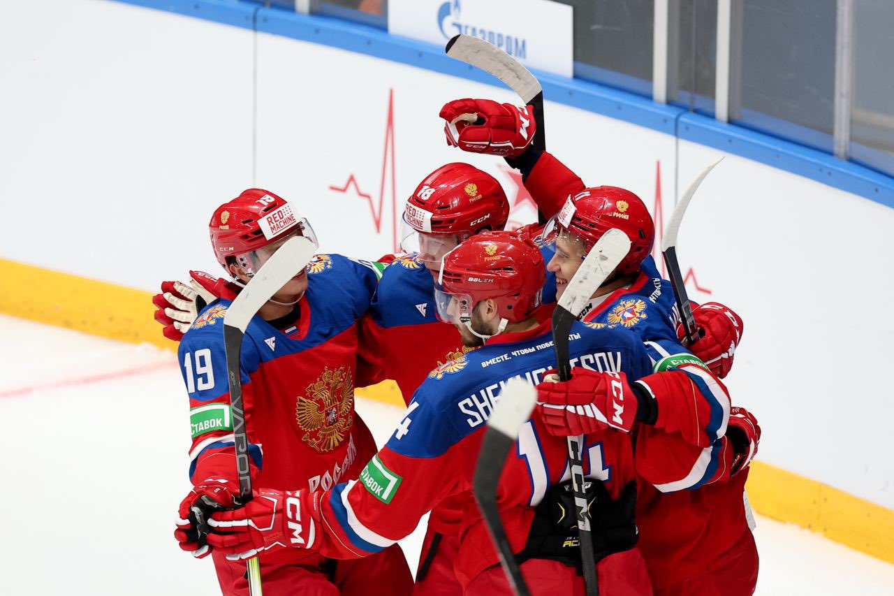 Ivan The Red Star Rocky 4: Ivan Drago Deluxe, 1/6 Figur, Star Ace