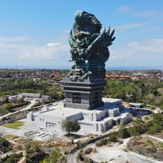 Some of the biggest statues in the world: A thread 🗿 1. The Statue of ...