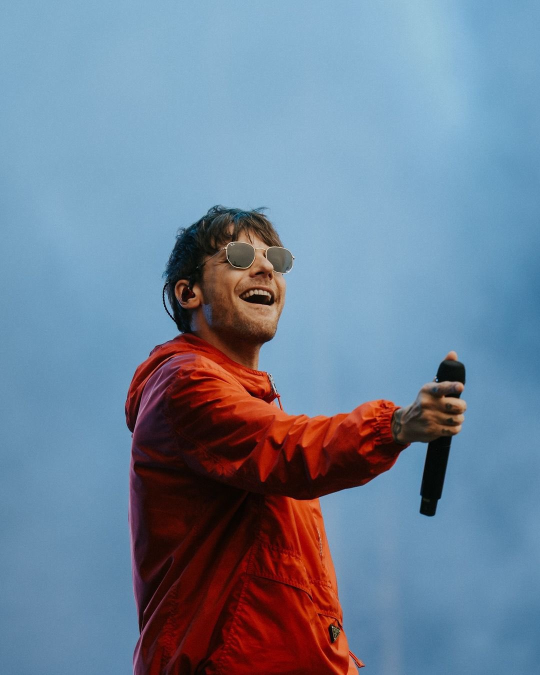 Louis Tomlinson Smile 2024