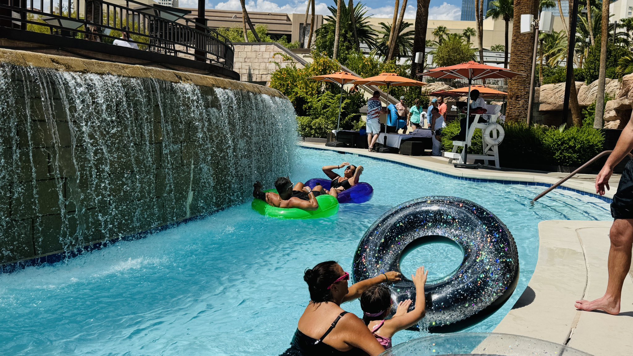 Lazy River Pools In Las Vegas