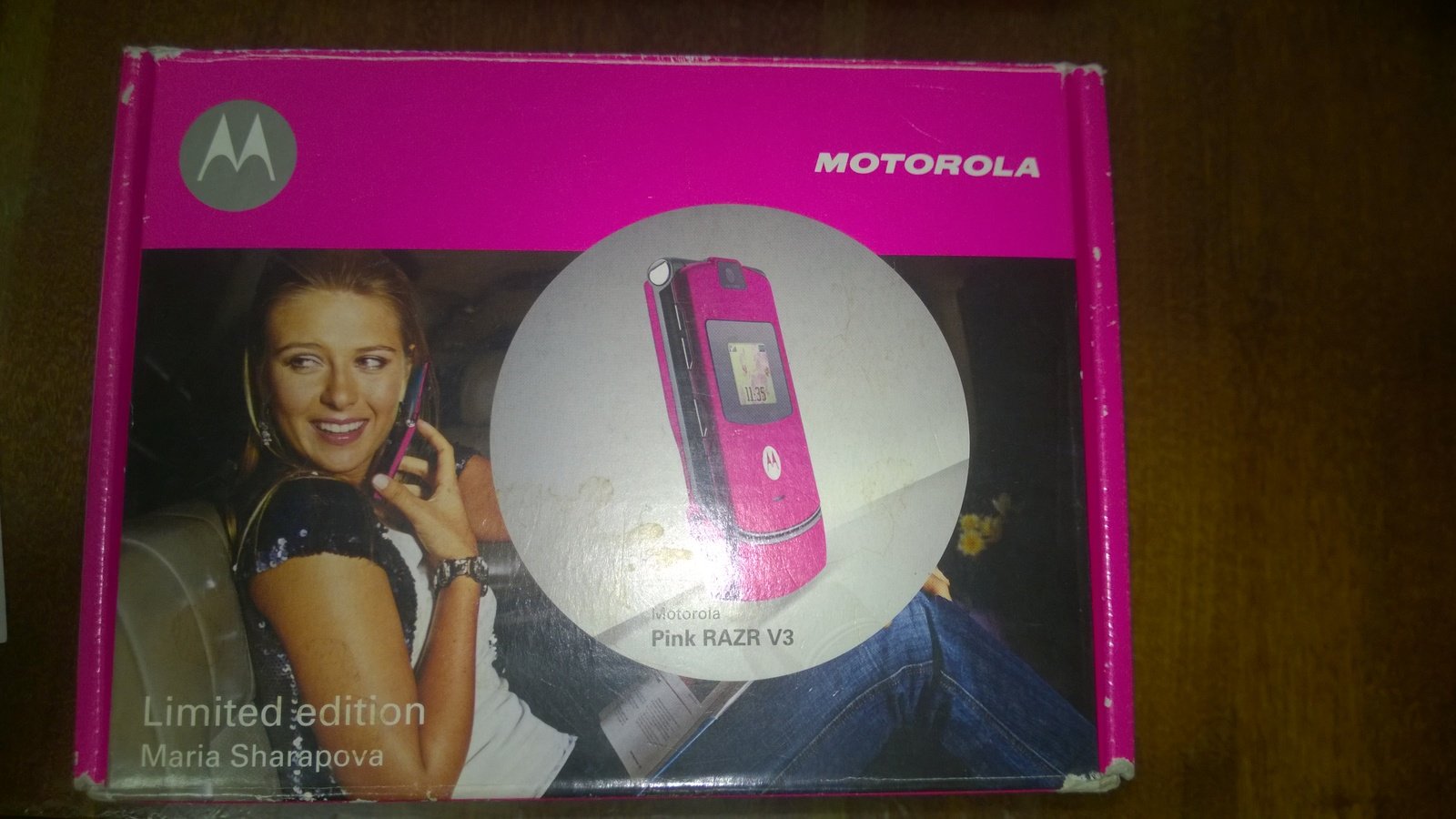 Motorola Razr V3 Pink Motorola RAZR V3 Refurbished Original Unlocked