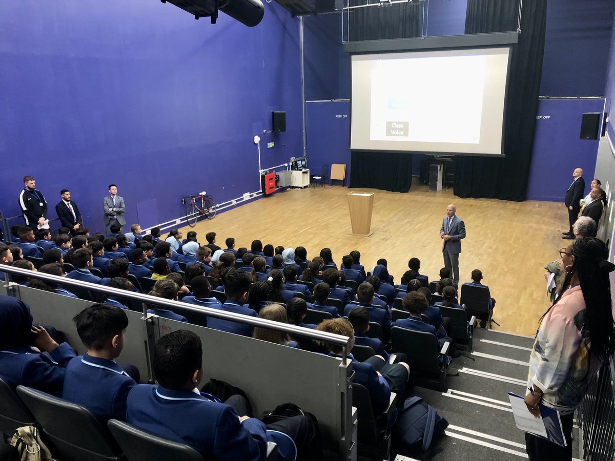 Welcome to Harris Lowe Academy Willesden