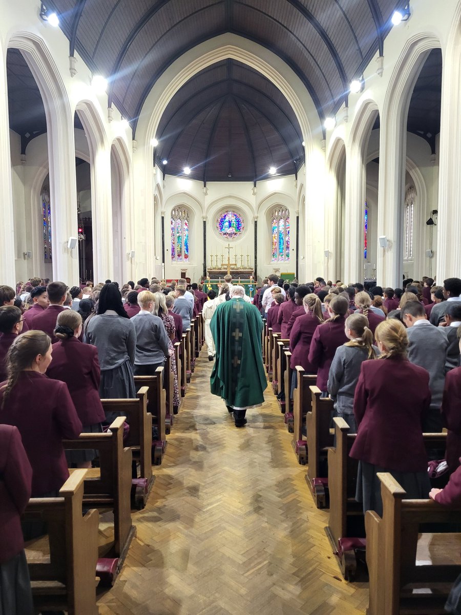 Welcome to St Thomas More Catholic Comprehensive School