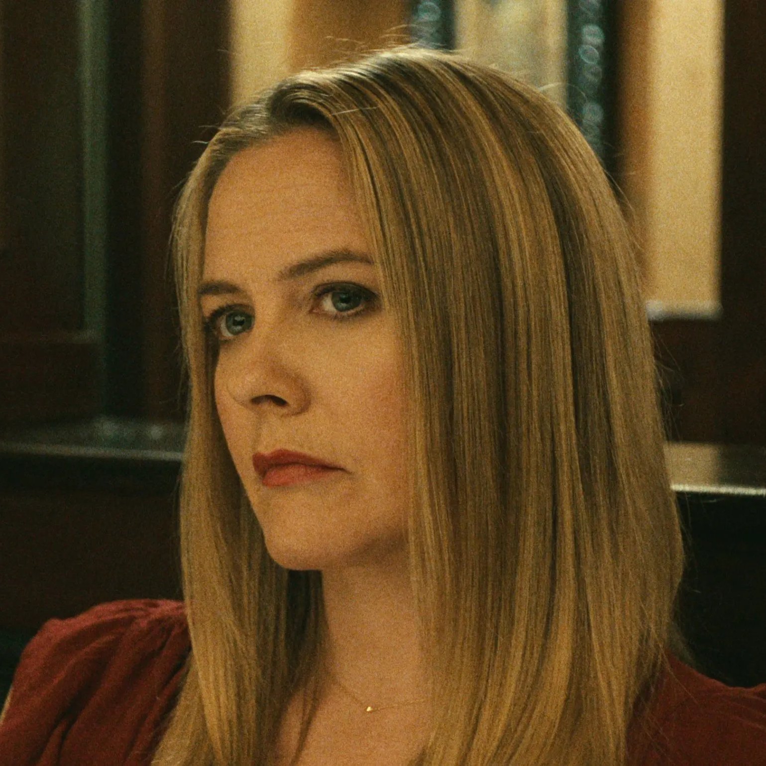 Alicia Silverstone Straight Hair