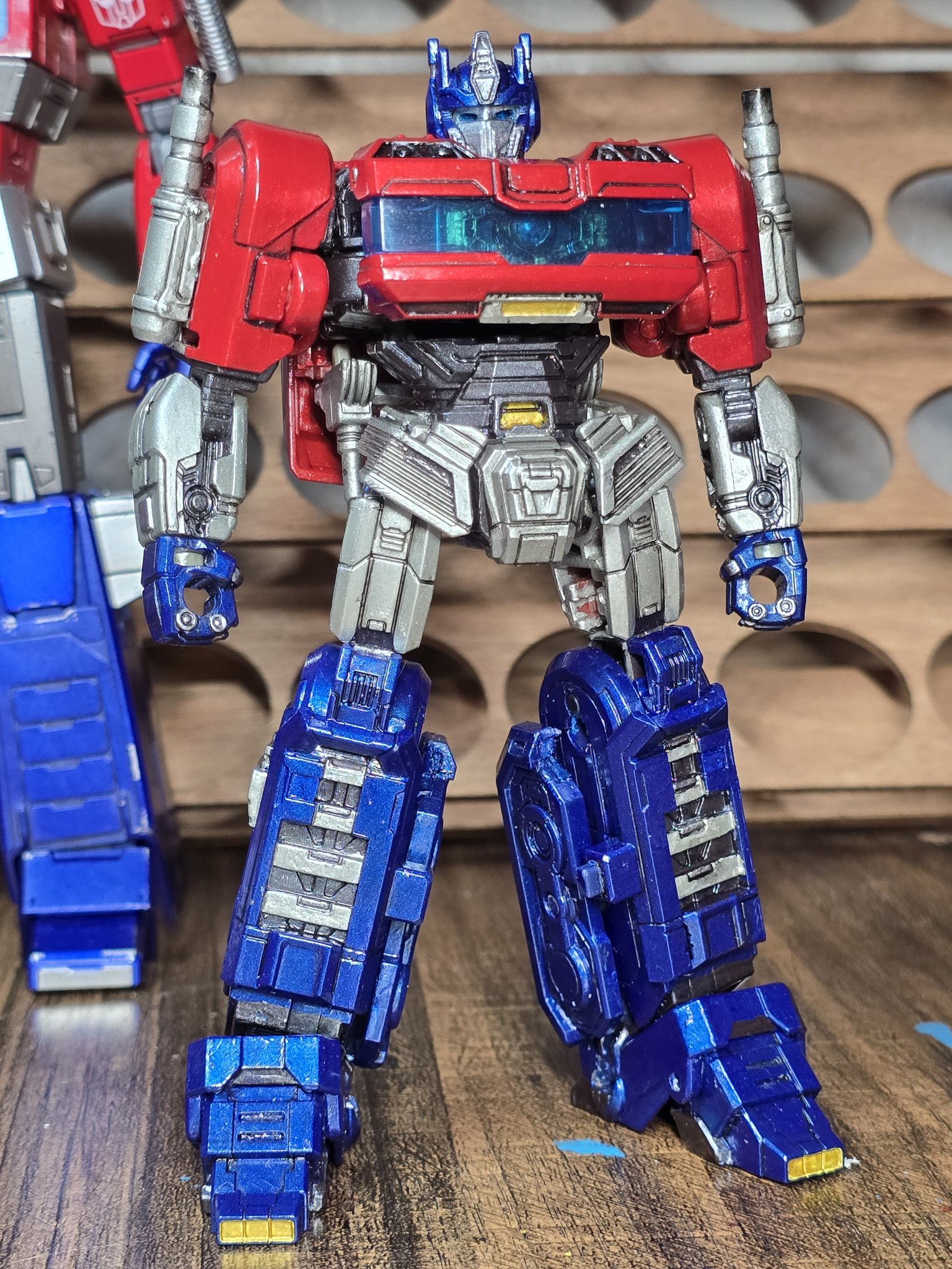 Transformers War For Cybertron Optimus Prime Repaint