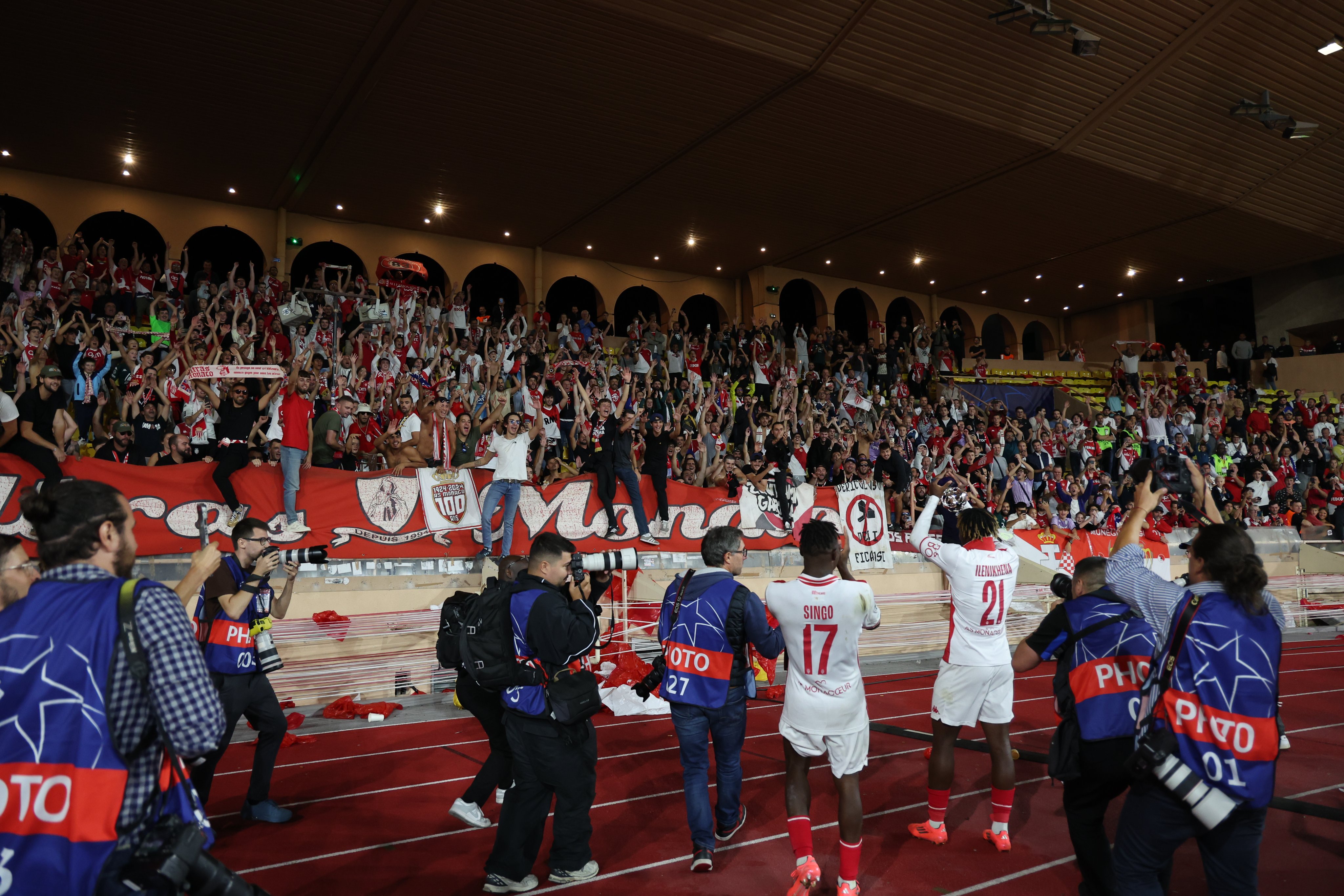 บาร์ซ่า10คนบุกพ่ายโมนาโก1-2ศึกชปล. - Rakball | รวบรวมไฮไลท์ฟุตบอล ไฮไลท์บอล คลิปฟุตบอล ดูบอลย้อนหลัง