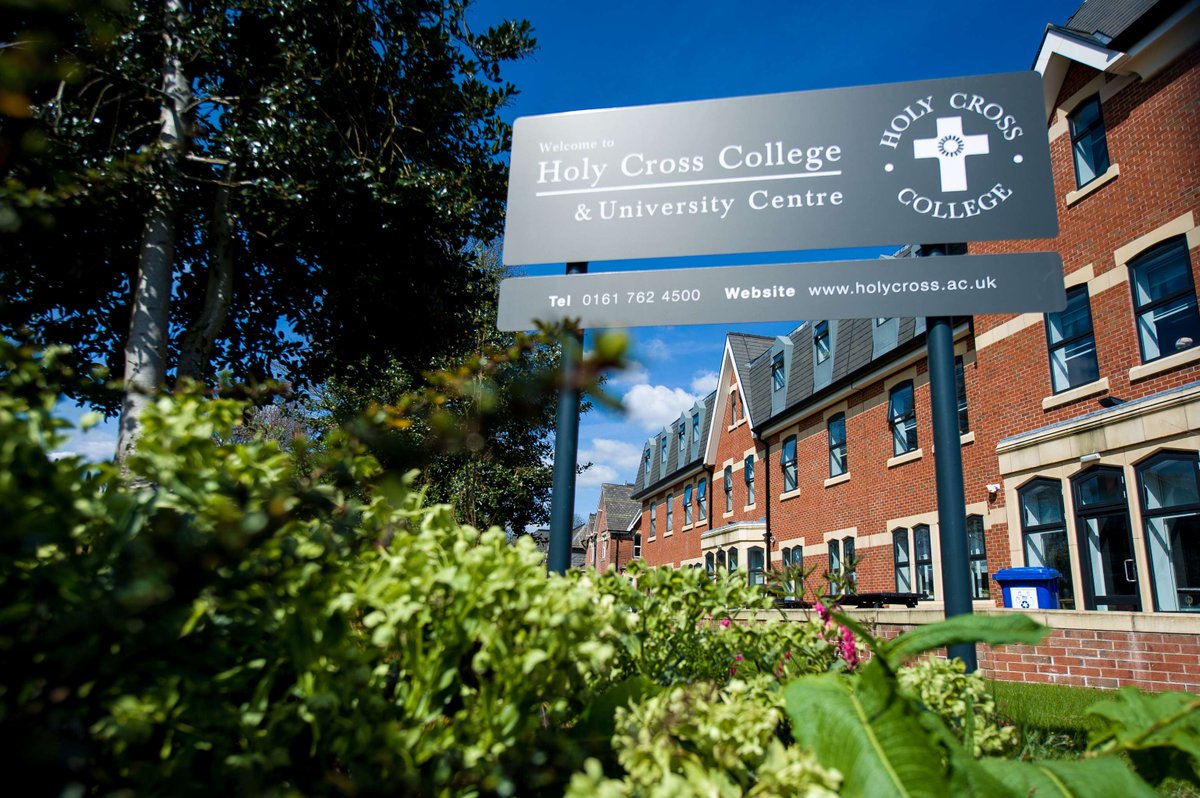 Welcome to Holy Cross College