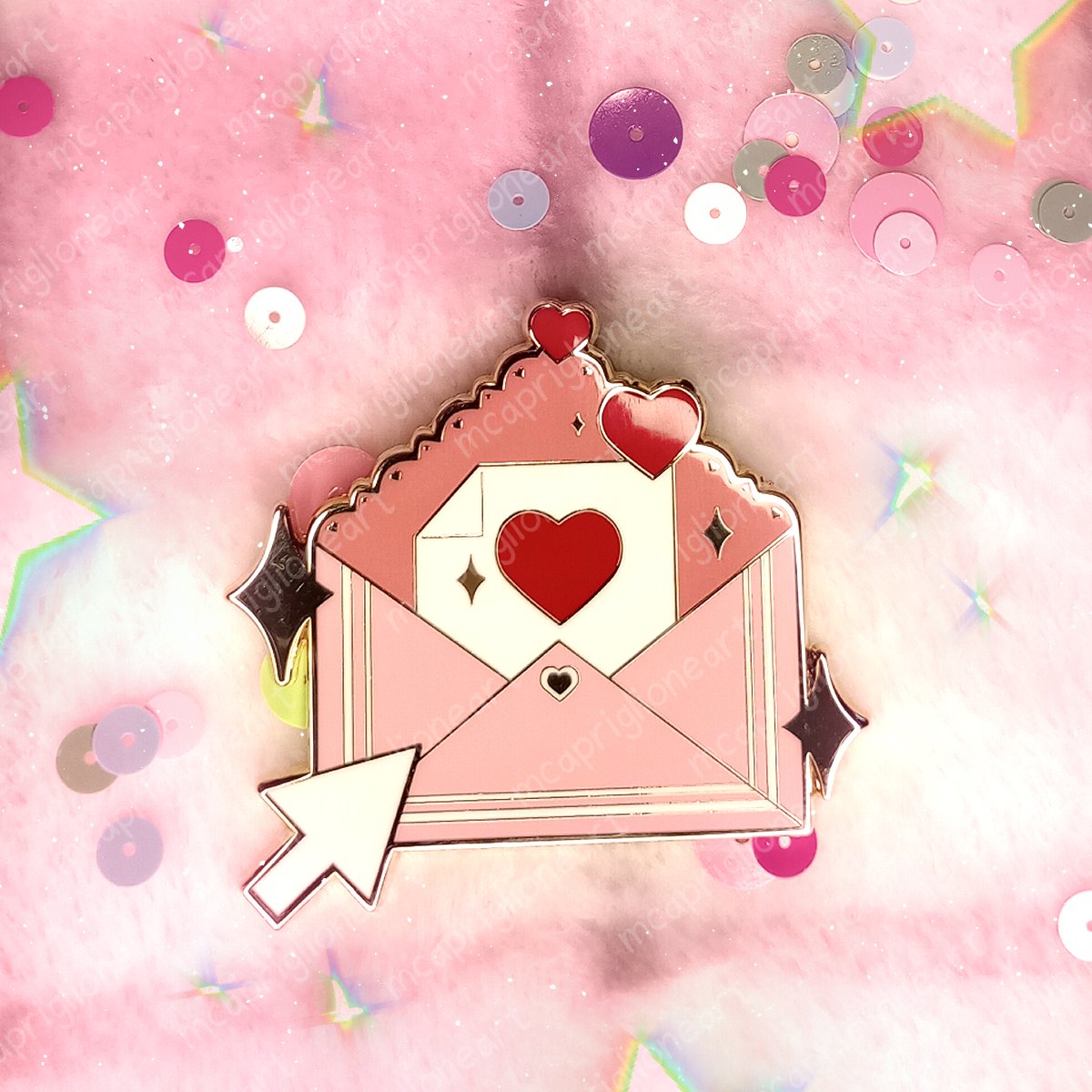 「and some realllllly big enamel pins 」|Melissa Capriglione @ C2E2 L11のイラスト