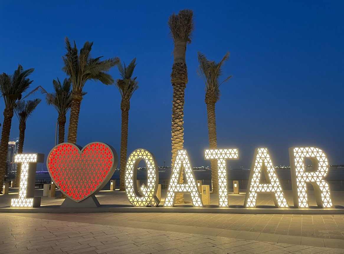 CONVERSATION WITH A QATARI ABOUT QATAR 🇶🇦 Extended Conversation with a ...