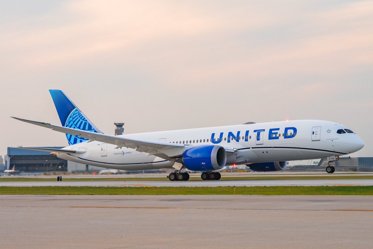 United Airlines Fleet Discussion - 2024 - Page 49 - Airliners.net