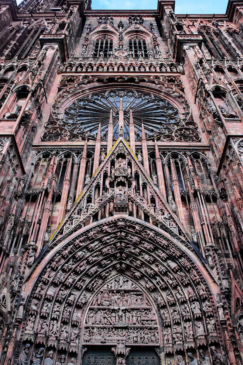 Gothic Cathedrals aren’t just architecture; they’re Awe-chitecture ...