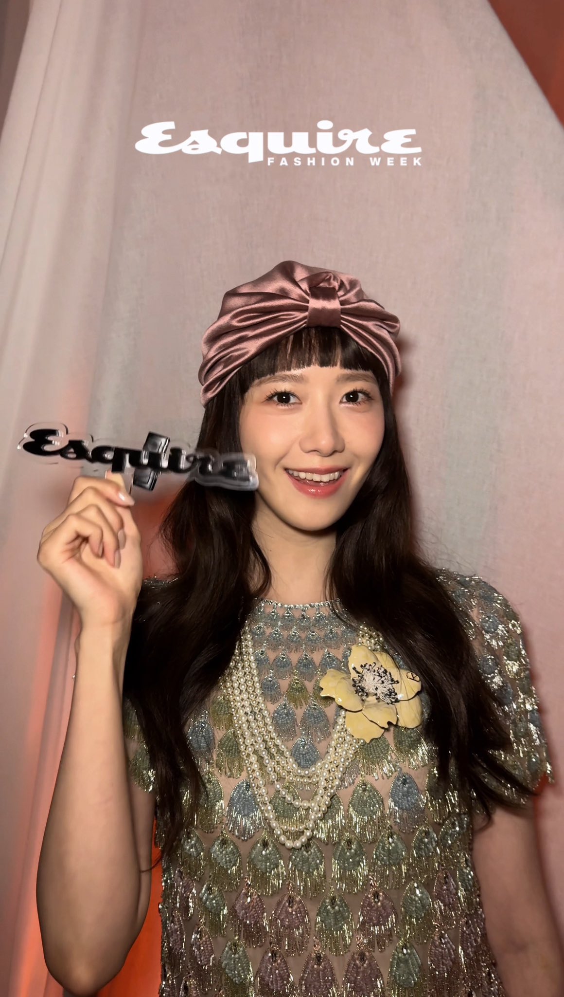 Moda Yoona 2024 YoonA Crowned Winter Fashion Icon And Prepares For