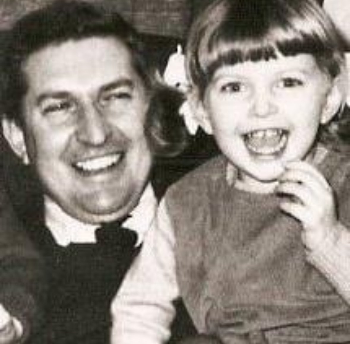 Thomas Munday's Instagram, Twitter & Facebook on IDCrawl