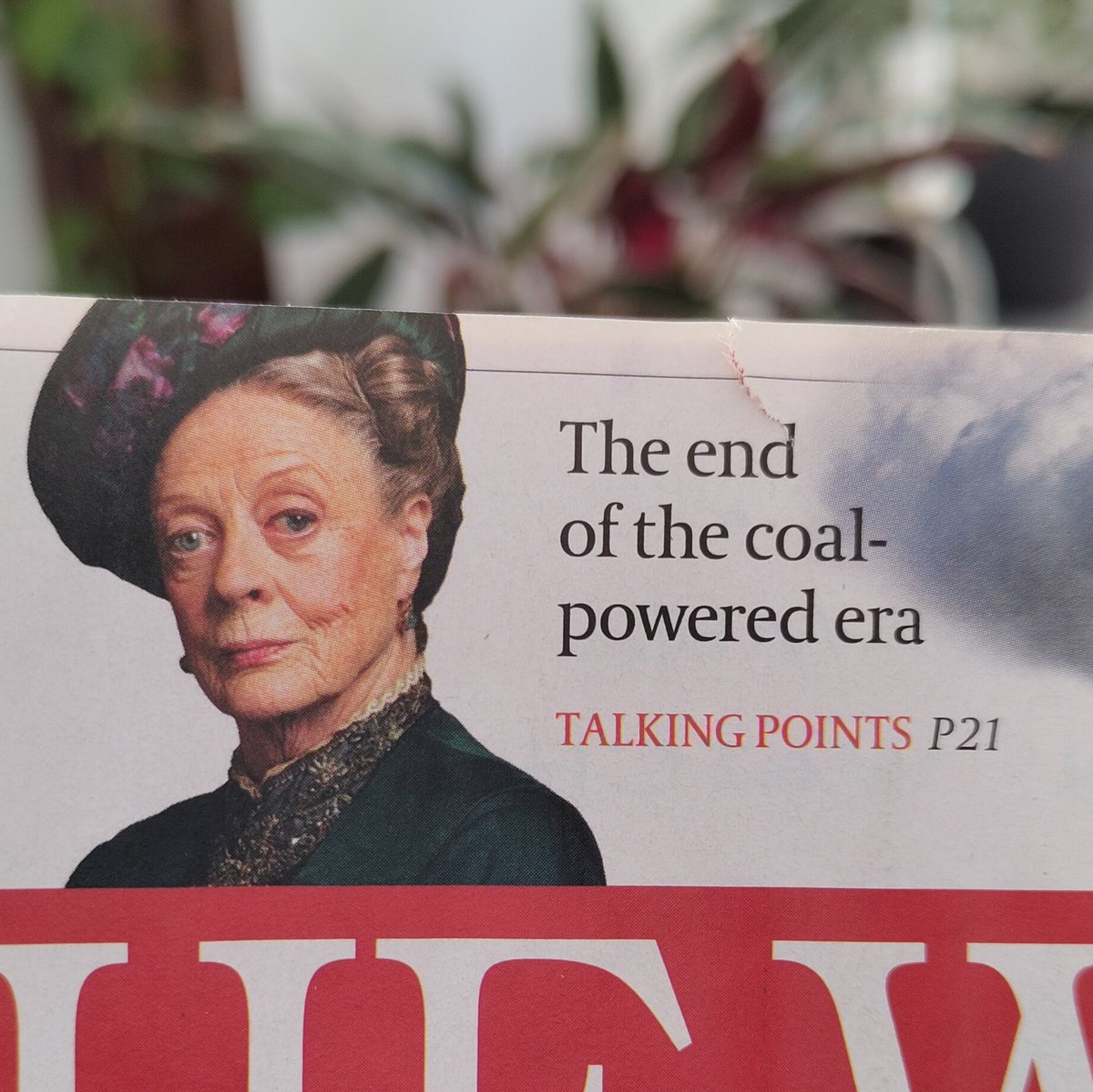 Maggie Smith, Britain's last coal-powered actor | Funny Tweeter