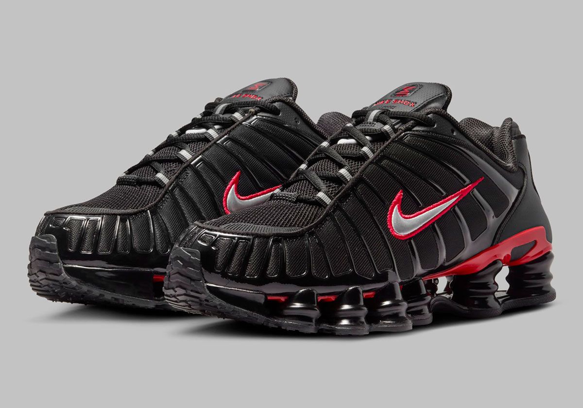 Sneaker News on X: Sneaker News on X: