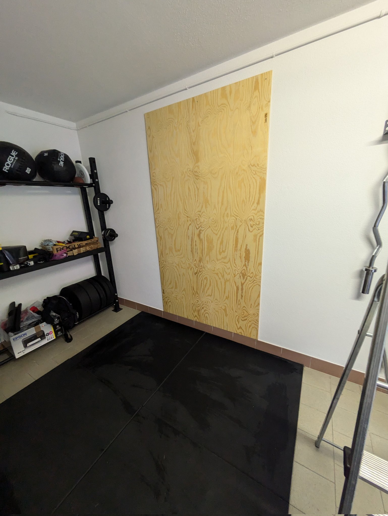 Plywood Walls Home Crossfit Gym Best Crossfit Equipment For Home Gym