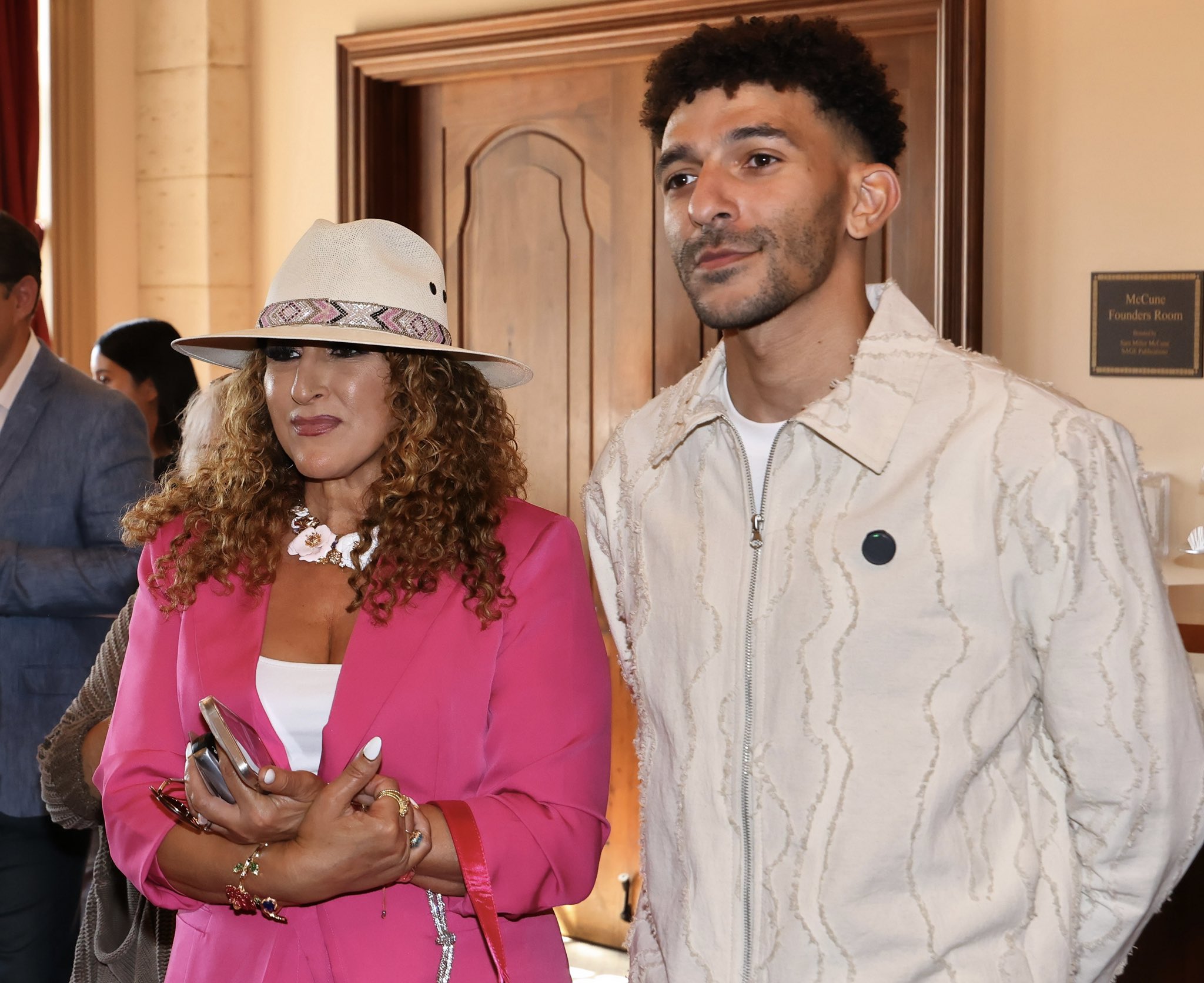 Khleo Thomas And Family