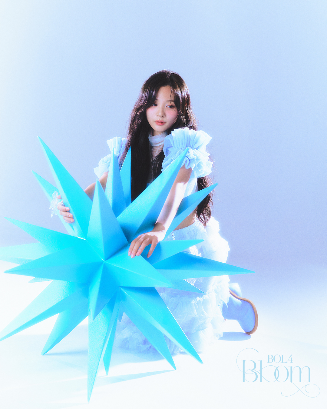 BOL4 deblochează o lume magică în MV-ul pentru „Bloom”. | K-POP ROMÂNIA