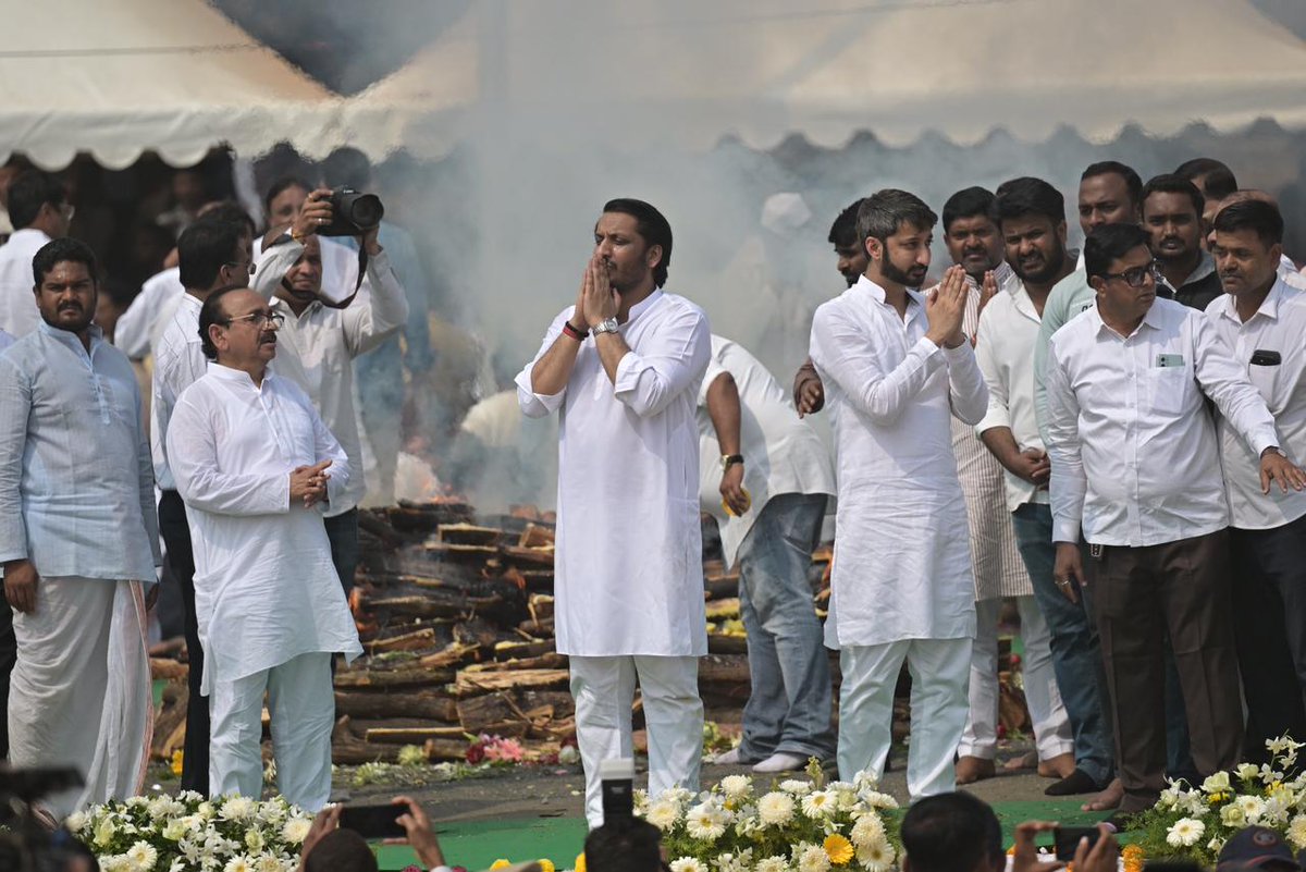Ajit Pawar’s sons, Jay Pawar and Parth Pawar at his funeral. 📸 ...