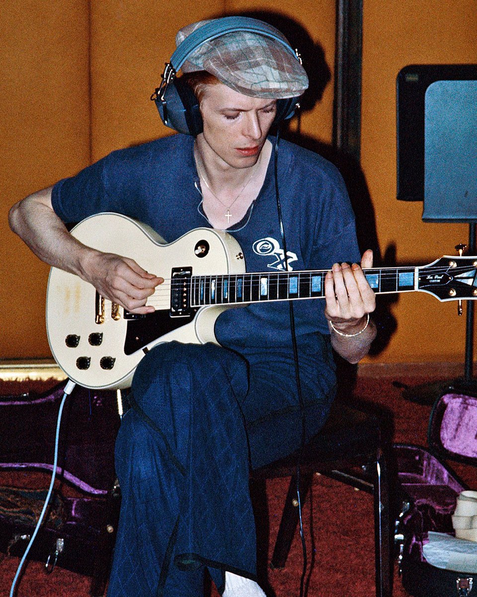 David Bowie Official @DavidBowieReal X Profile | Muskviewer