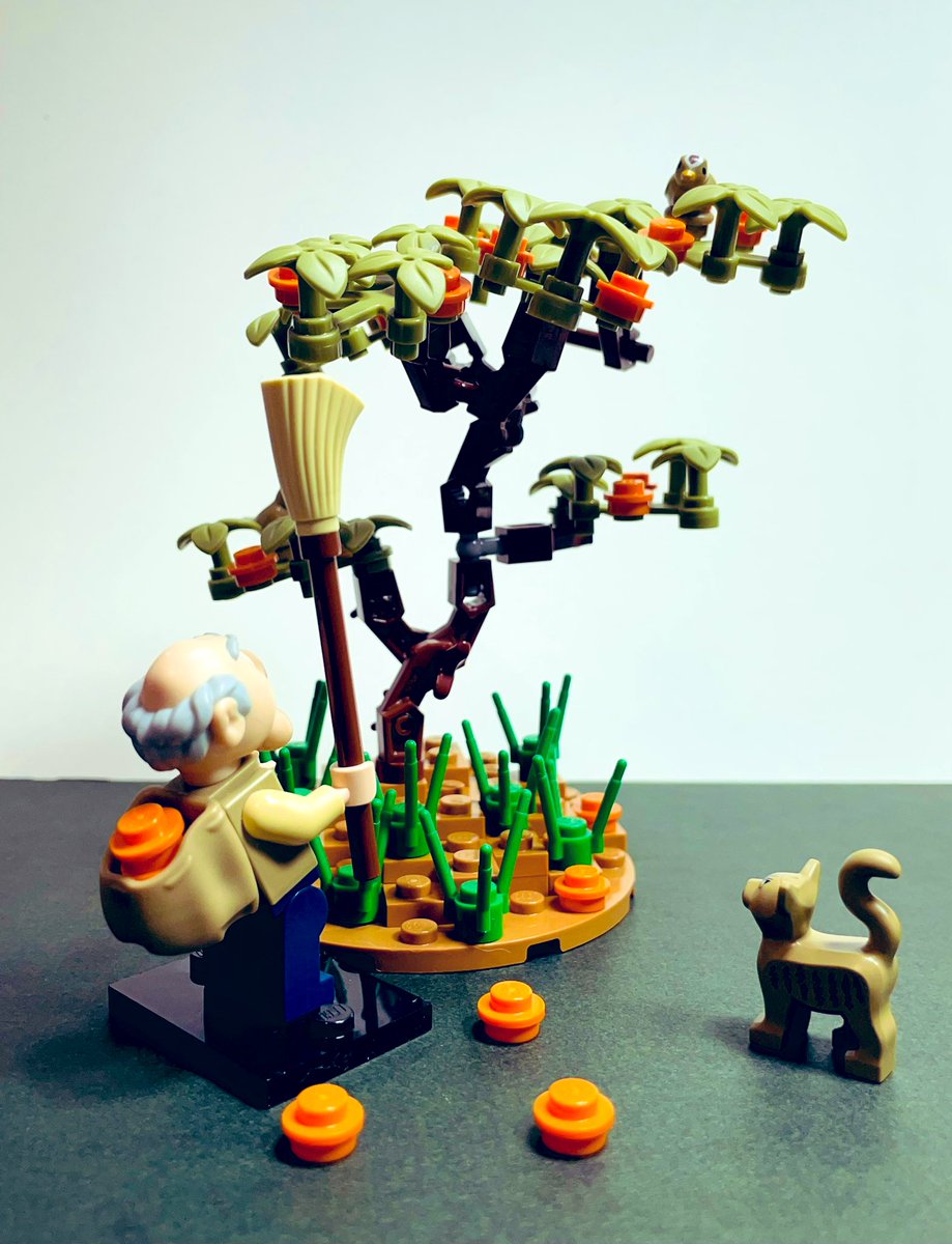 柿を取る爺さん 似合う #マペット #lego #柿 https://t.co/6OYkYWmBLq
