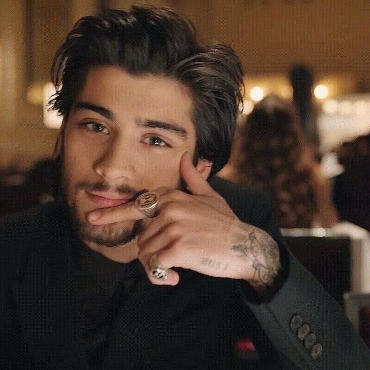 Zayn Malik Night Changes One Direction Night Changes [Zayn Malik]