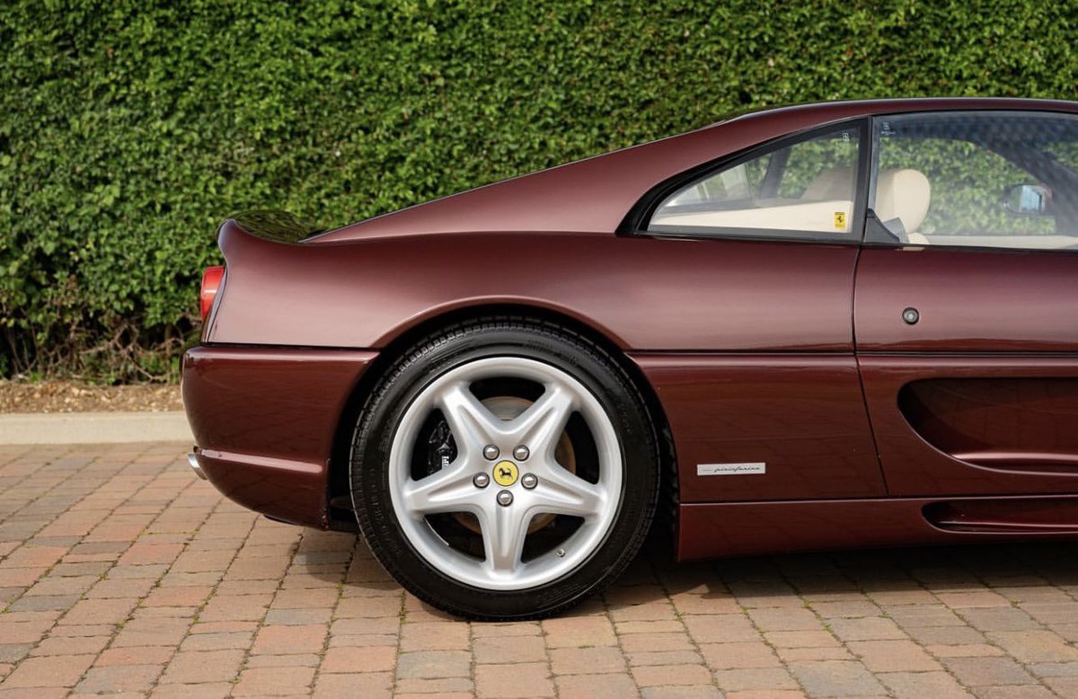Ferrari F355 Berlinetta (Prugna Metallizato) Source: Flawless Spec (X)