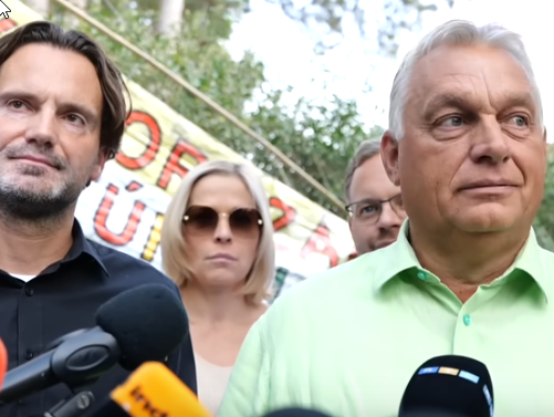 Fanny Kaminski's Instagram, Twitter & Facebook on IDCrawl