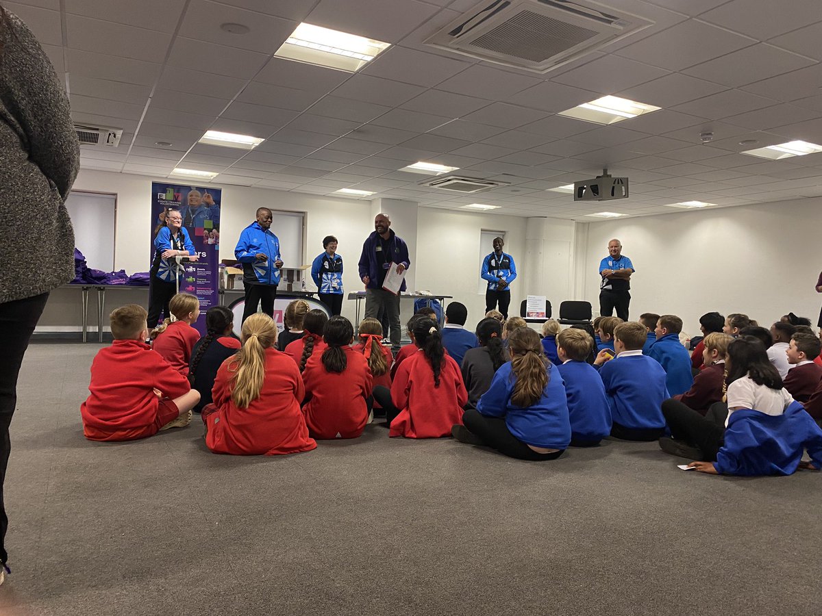 Stivichall Primary School - Home