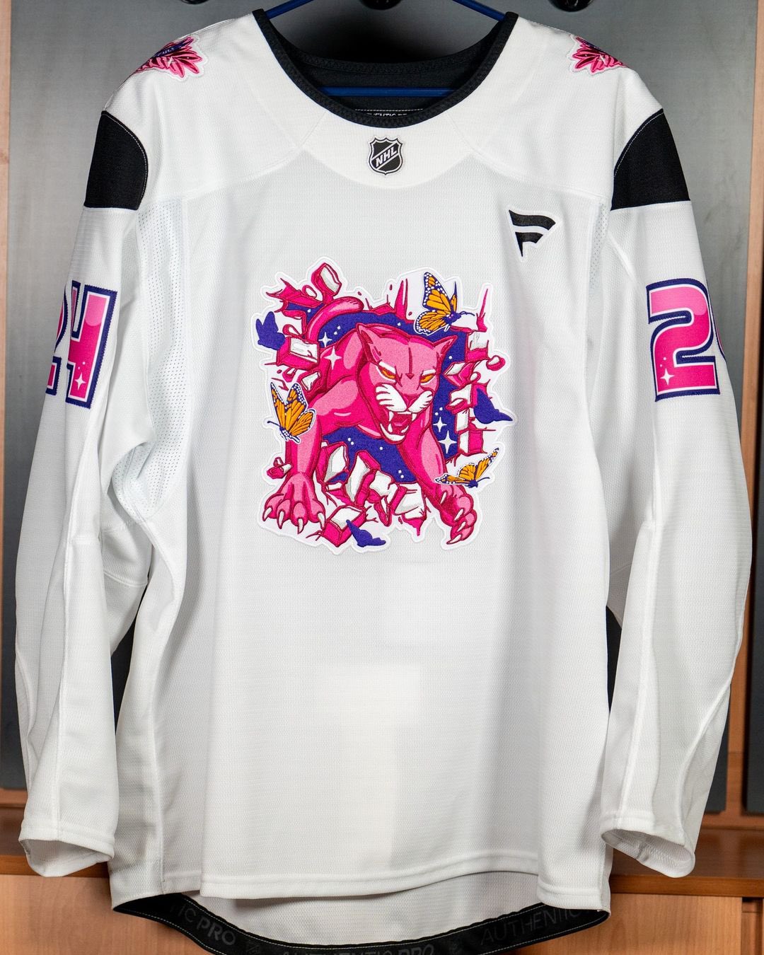 Bruins Breast Cancer Logo Northeastern Men's Hockey Team Adds