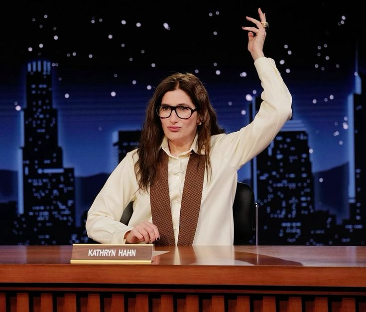 Kathryn Hahn Glasses Brown Square Frame Clear Lens Glasses Worn By Eve
