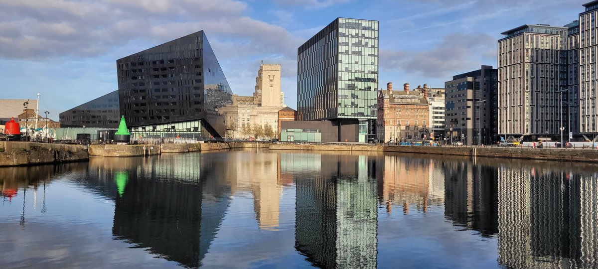 Liverpool Docks/Waterfront Regeneration | Page 18 | SkyscraperCity Forum