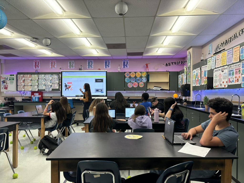 7th grade science rocking their Do Now!