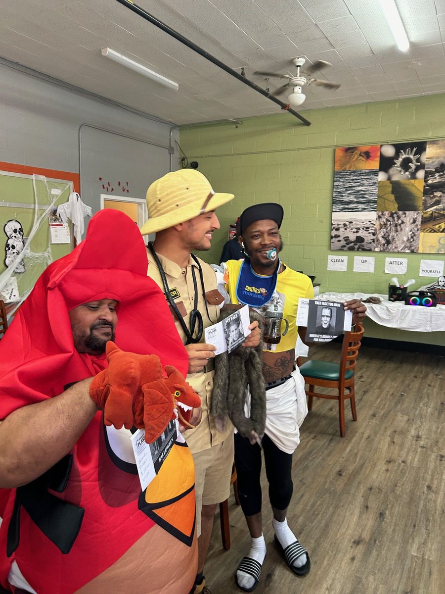 Project PLASE @projectPLASE X Profile | Muskviewer