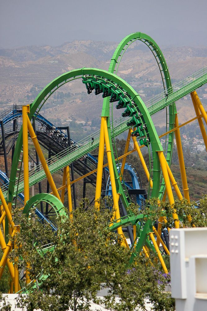 Six Flags Magic Mountain Riddlers Revenge