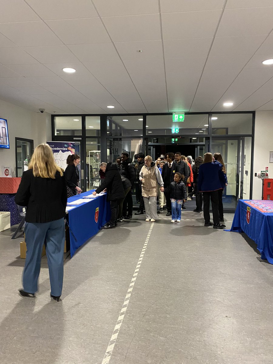 Welcome to our Sixth Form - Harris Academy Beckenham