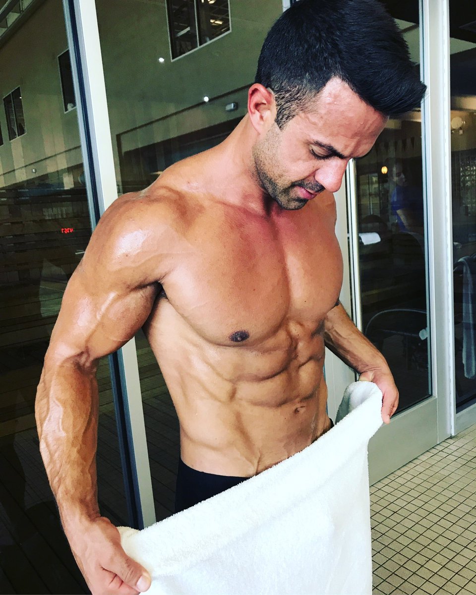 Michael Morelli's Threads – Thread Reader App