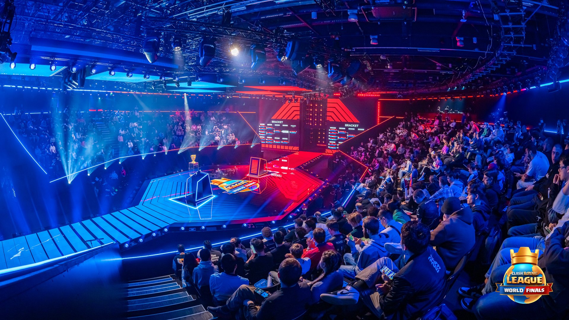 Clash royale esports store