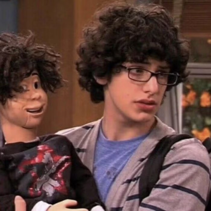 Matt Bennett Without Glasses