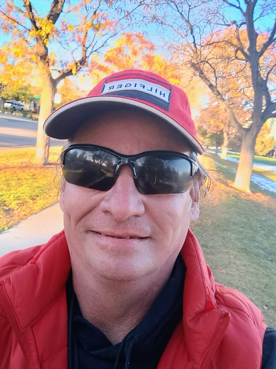 John Heitz's Instagram, Twitter & Facebook on IDCrawl