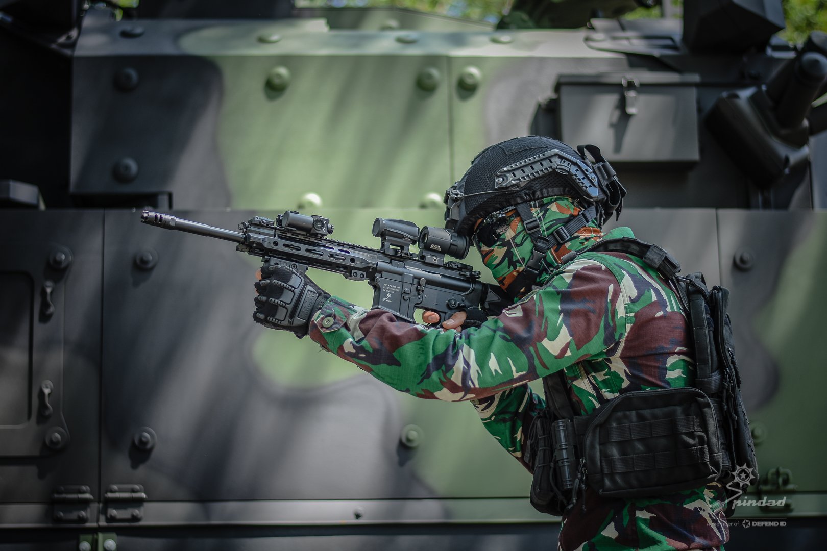 Pt Pindad Logo