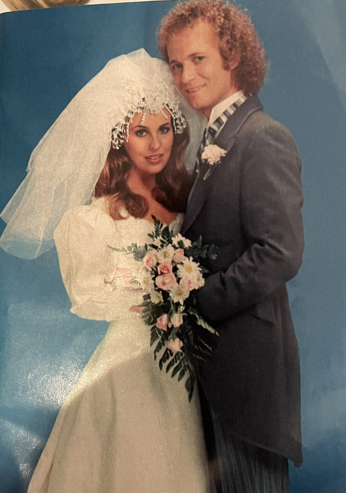 Luke laura wedding 60 photos - Astyledwedding.com