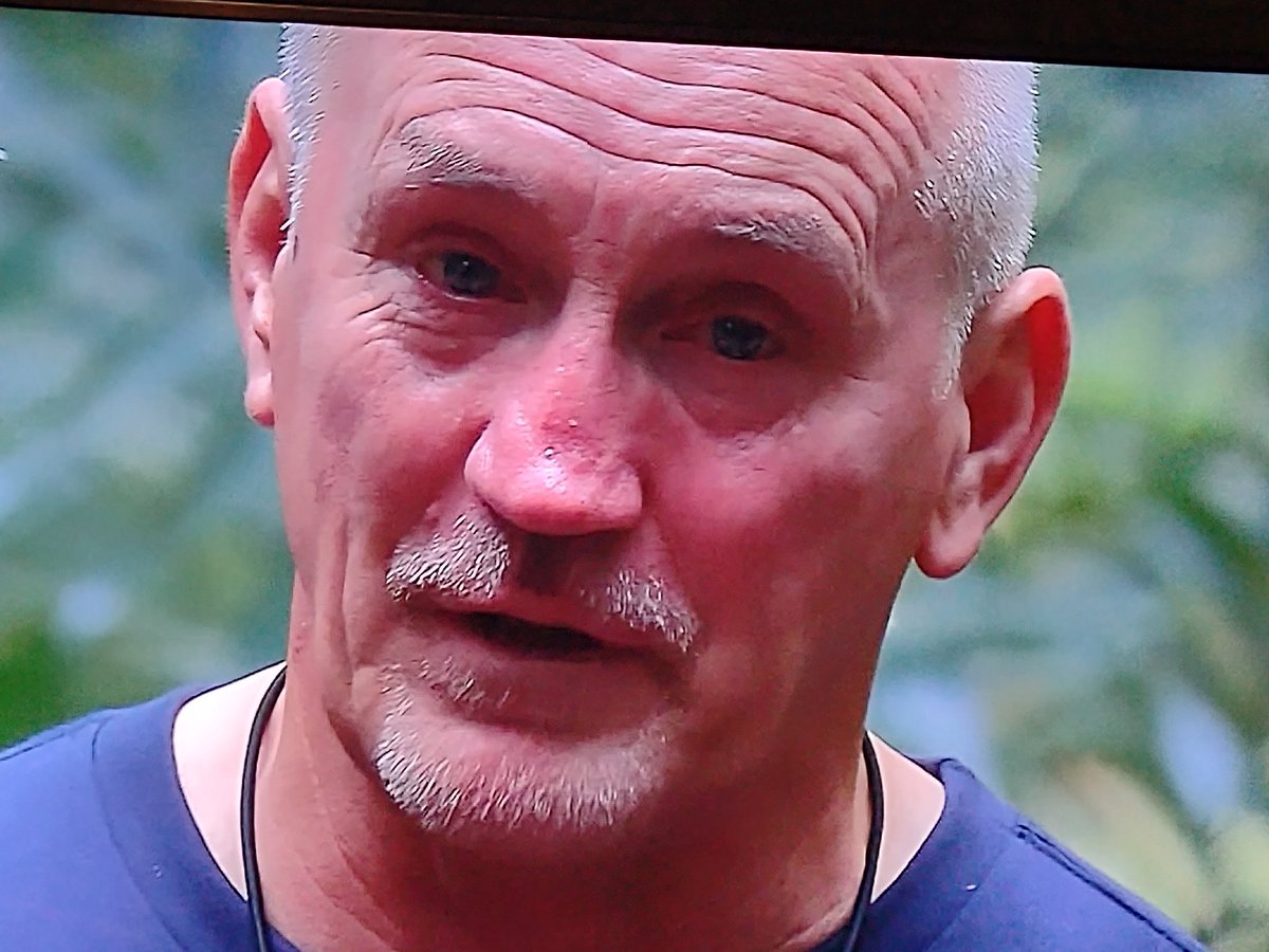 Matthew Zee's Instagram, Twitter & Facebook on IDCrawl