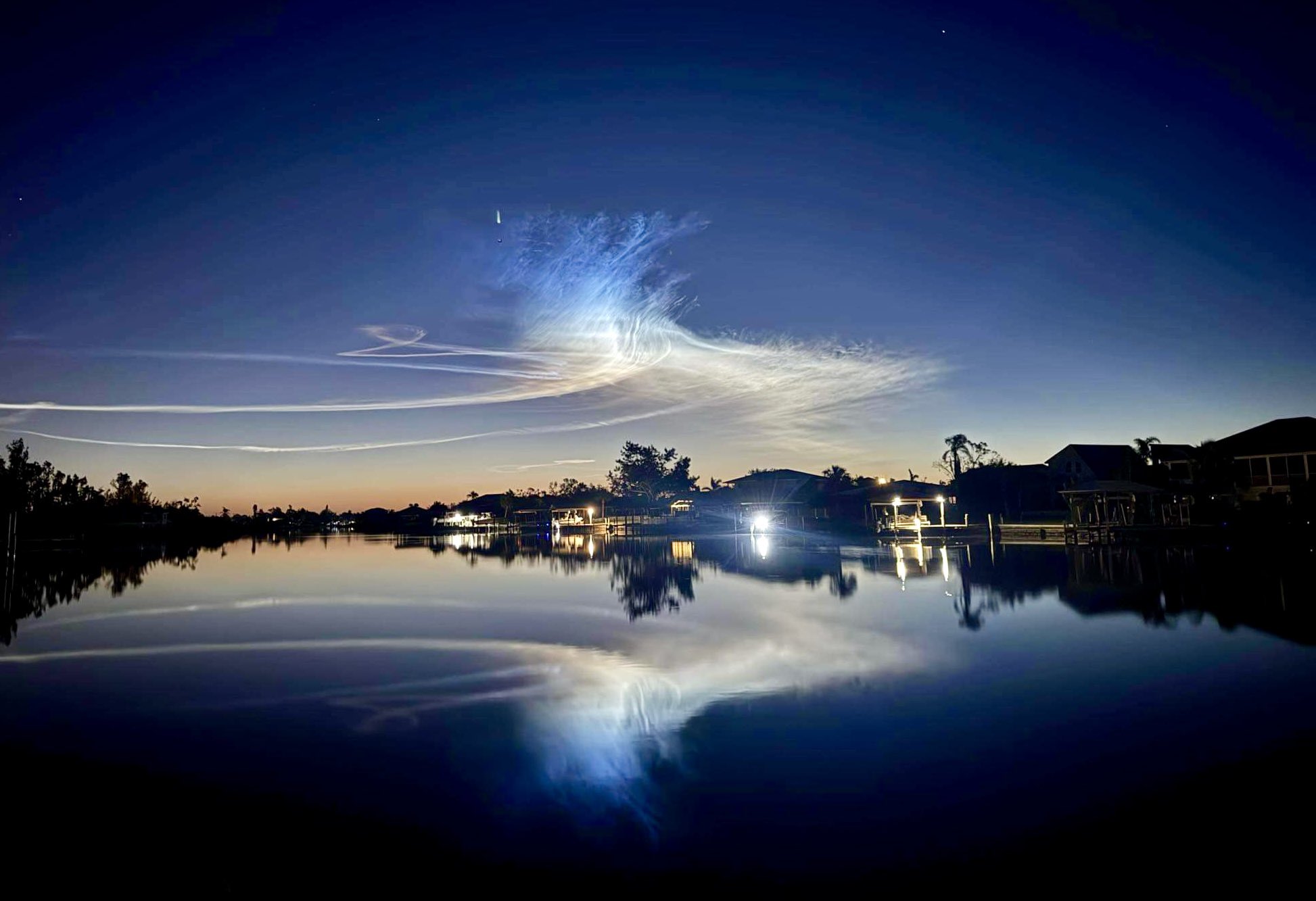 Noctilucent 9