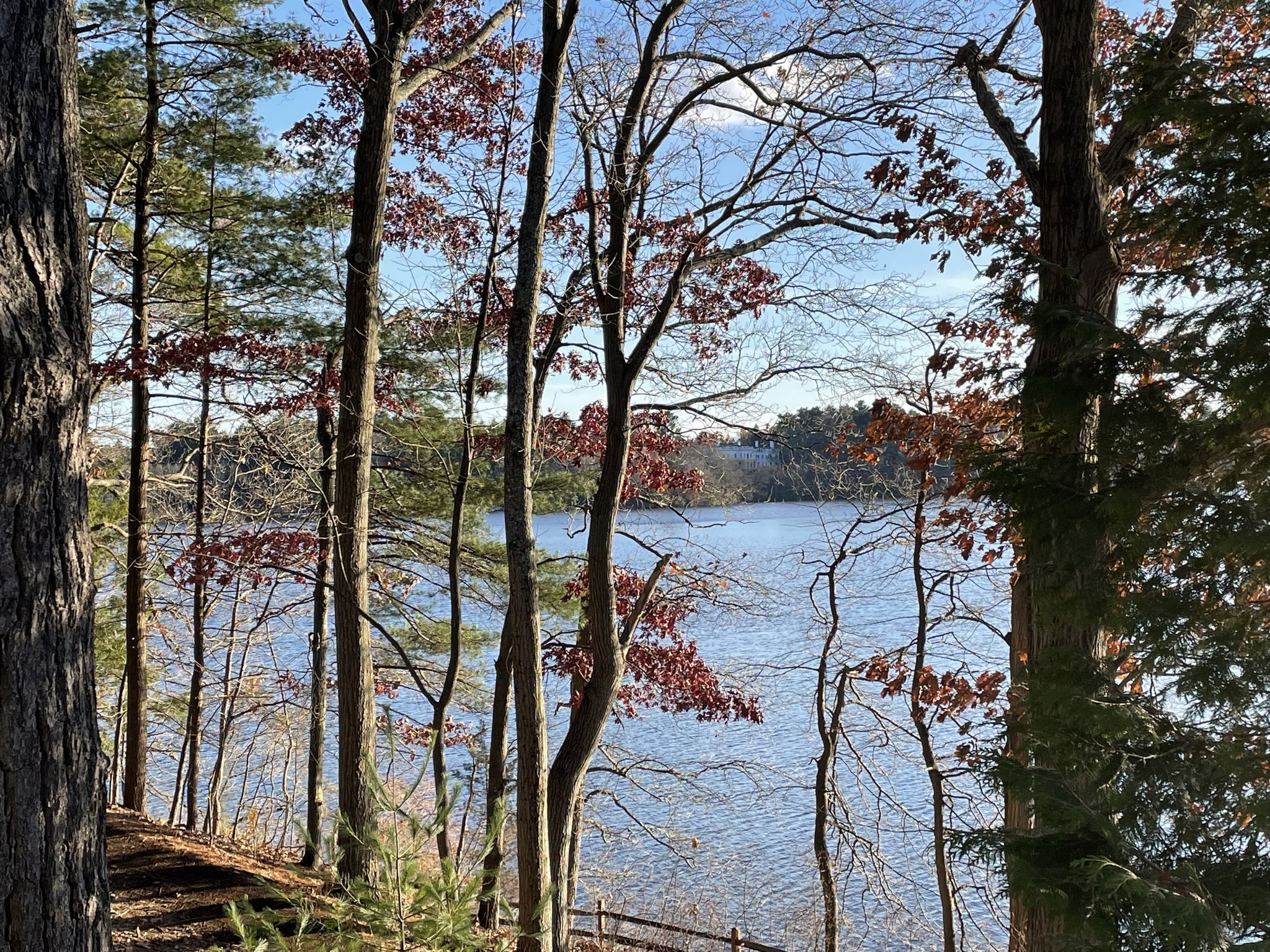 Lake Waban A Sunny Fall Day At Lake Waban On The Campus Of Wellesley