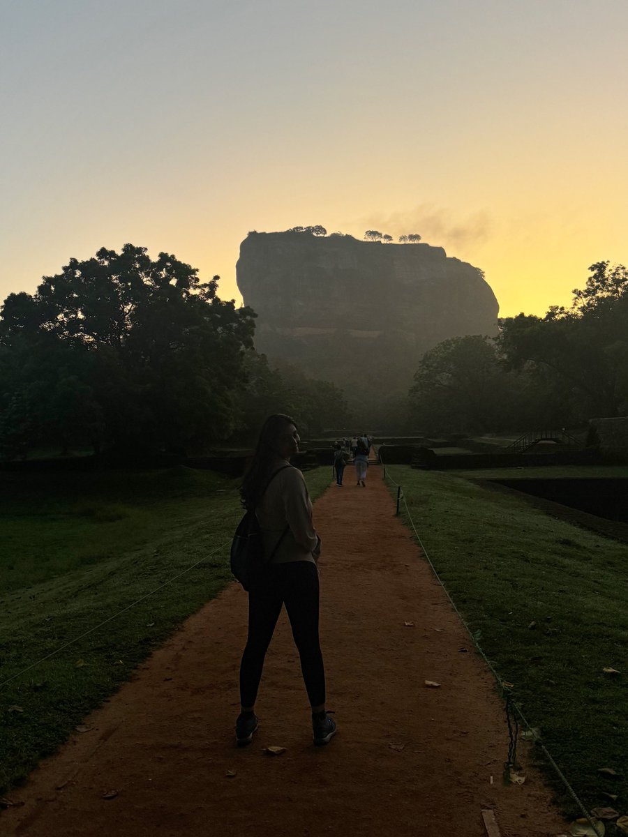 Sri Lanka is a good travel destination in budget ️ I visited Sigiriya ...