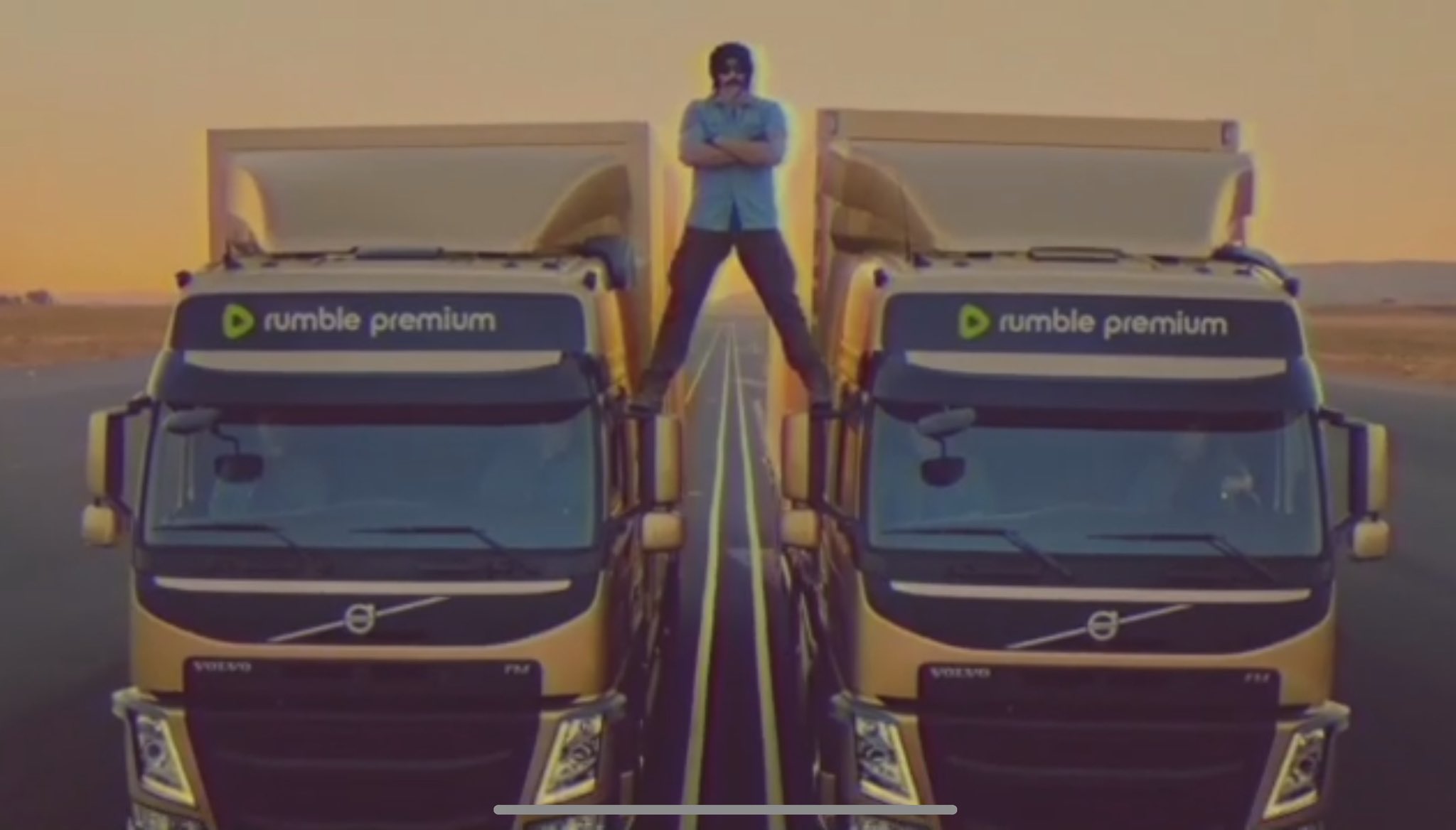 Epic Split Memes Nothing Beats The Days Of Split Screen Gaming With