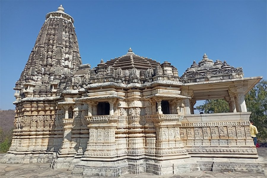 12 incredible Sun Temples in India... Read the full Thread 🧵 "Here, the ...