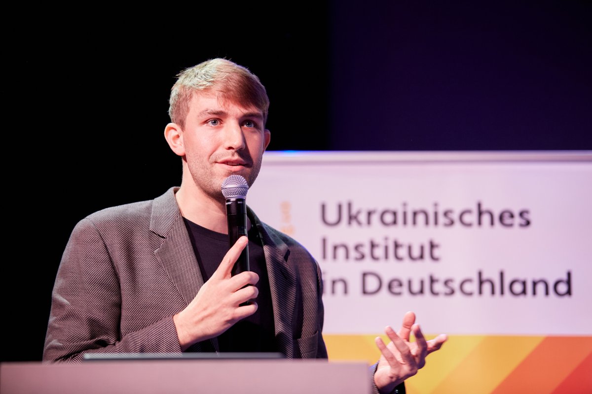 Ukrainisches Institut in Deutschland's Threads – Thread Reader App