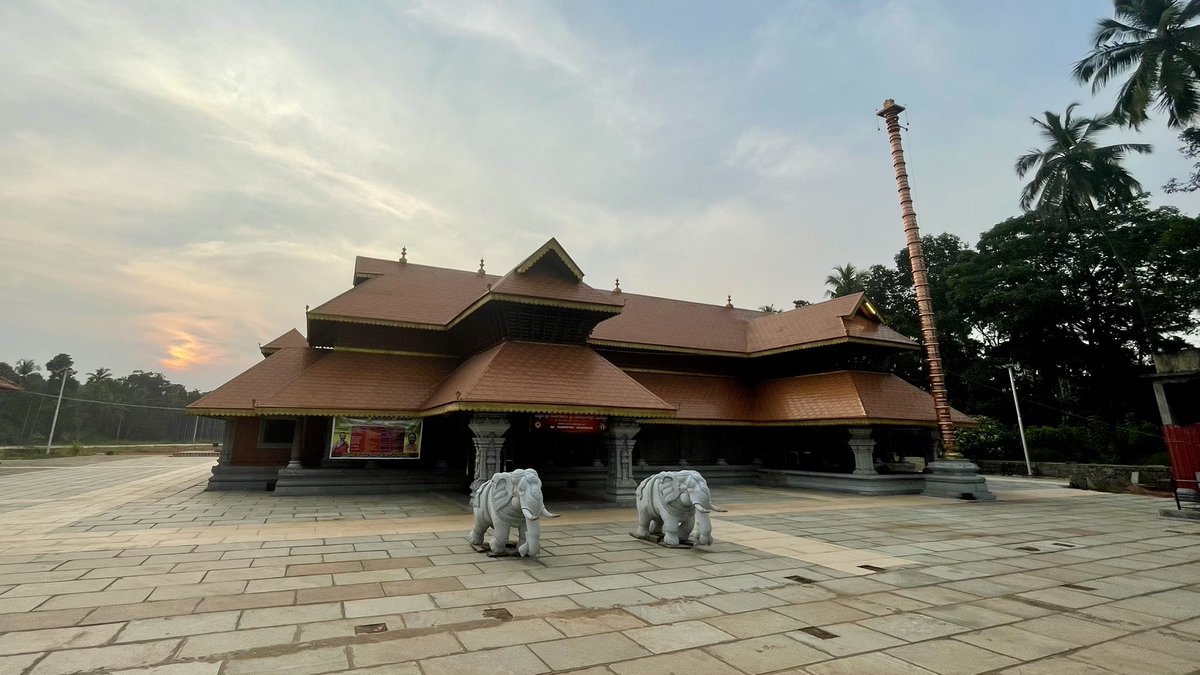 A thread on some temple visits from a over month ago around Karavali ...